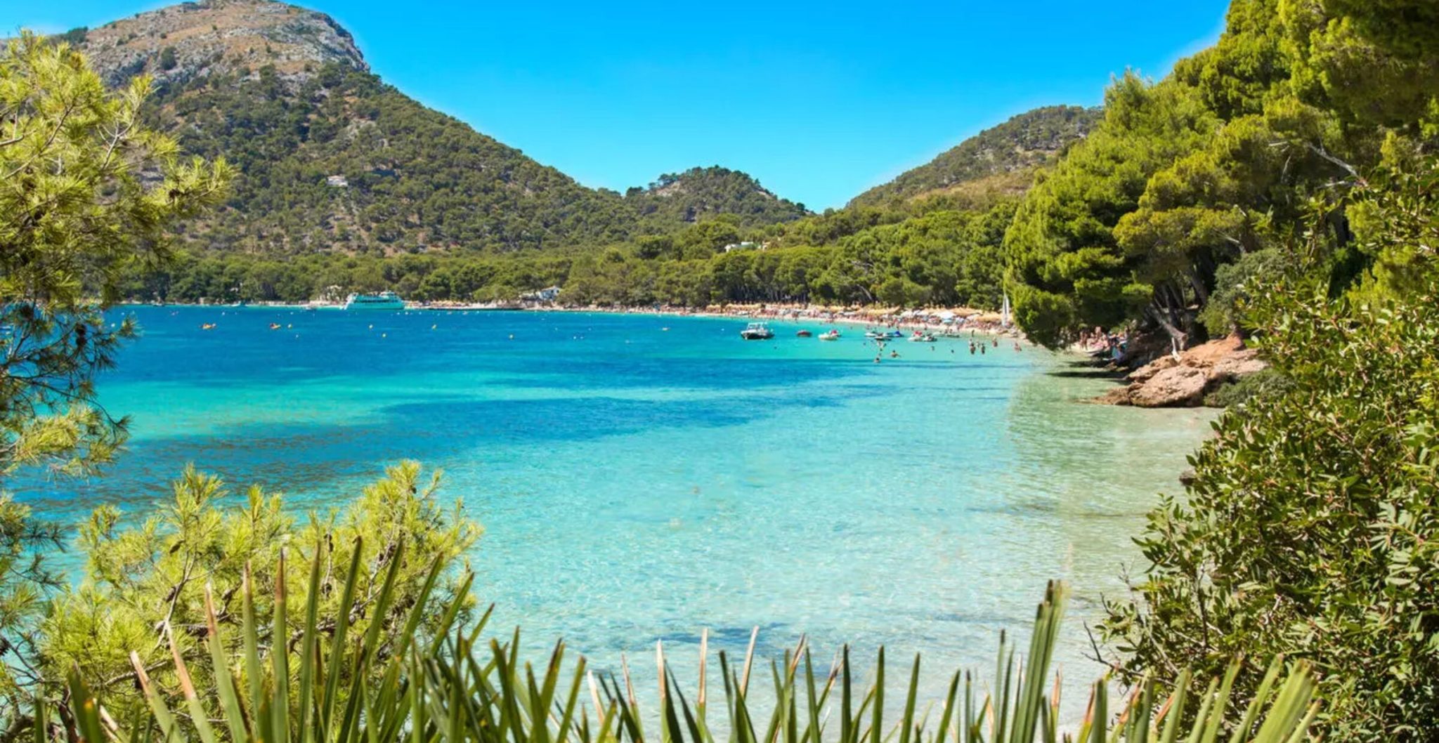 Formentor Lighthouse, Mallorca – Scenic Drive, Viewpoints & Visitor Guide