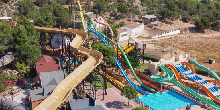 Waterparks in Mallorca – The Ultimate Family Splash Guide