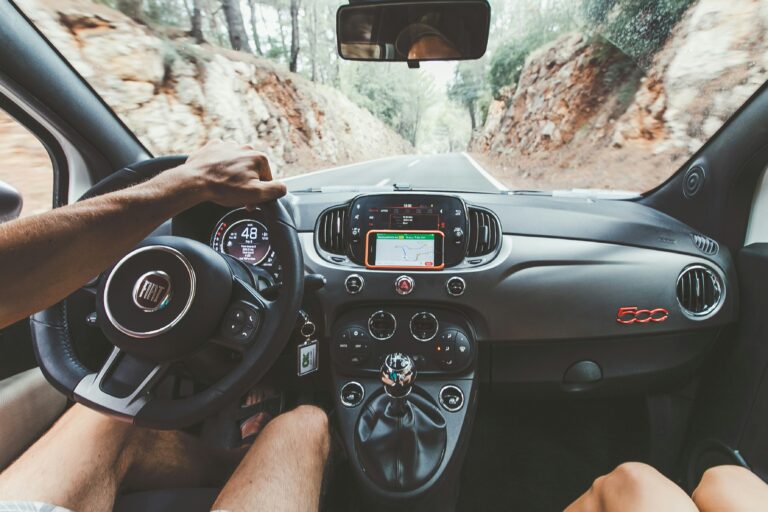 Mallorca Driving Guide: Rules, Parking & Alcohol Limits